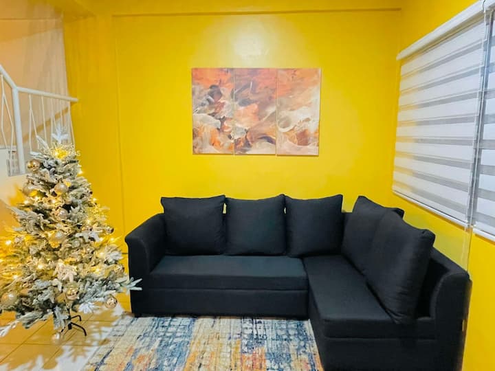 Toybym Airbnb - Naga