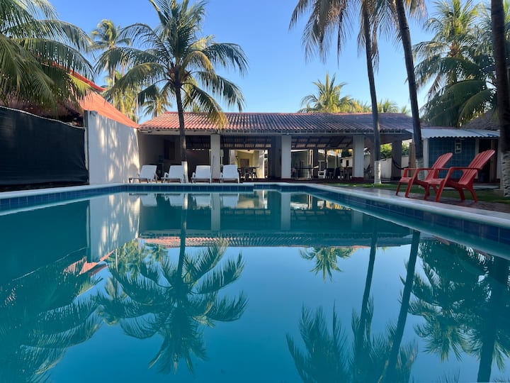Luxury, Spacious Beach-front Rancho Corona Del Mar - El Salvador