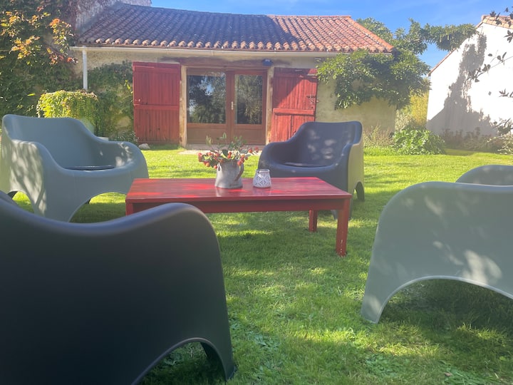 Gîte Met Eigen Tuin. - Deux-Sèvres