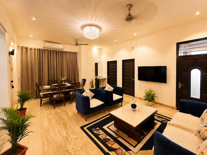 Cozy 3bhk Pvt Villa | Patio & Jhula | City Center - Udaipur