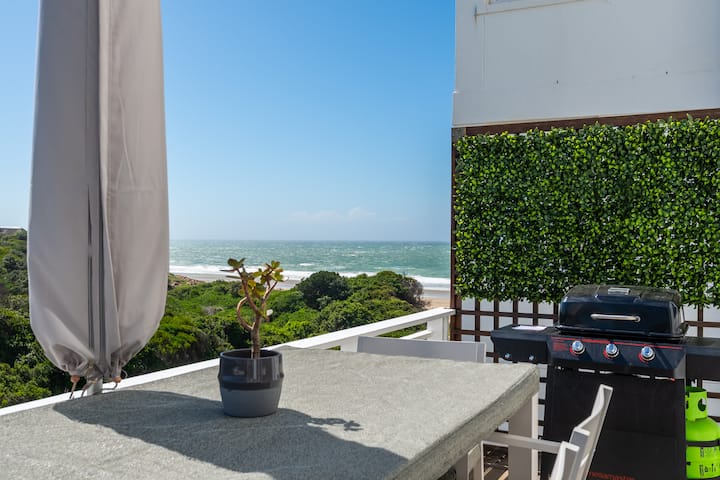 Baytime - Beachfront Apt With Pool & Sea Views - Saint Francis Bay