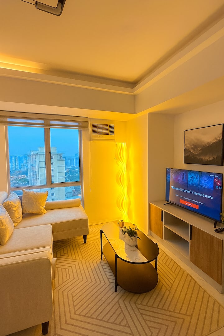 Elegant 1br Across Sugbo Mercado W/ Netflix & Pool - Cebu City