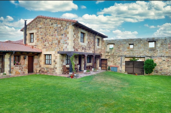 Casa Rural “La Panera” - Aguilar de Campoo