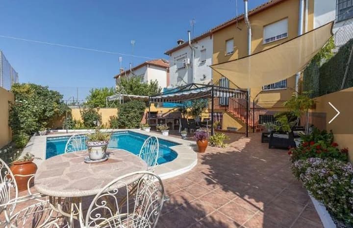 Casa Generalife, Entre Cultura Y Relax. - Albolote