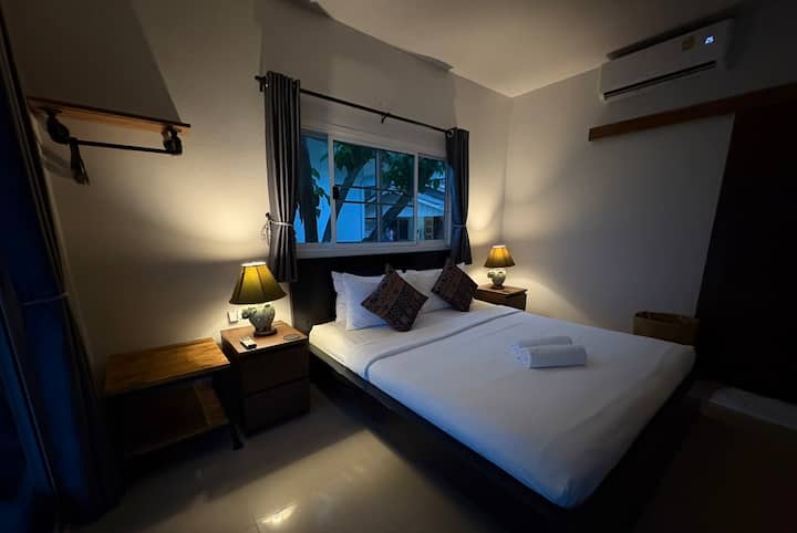 Tiny Tides - Beachfront - Ko Pha Ngan