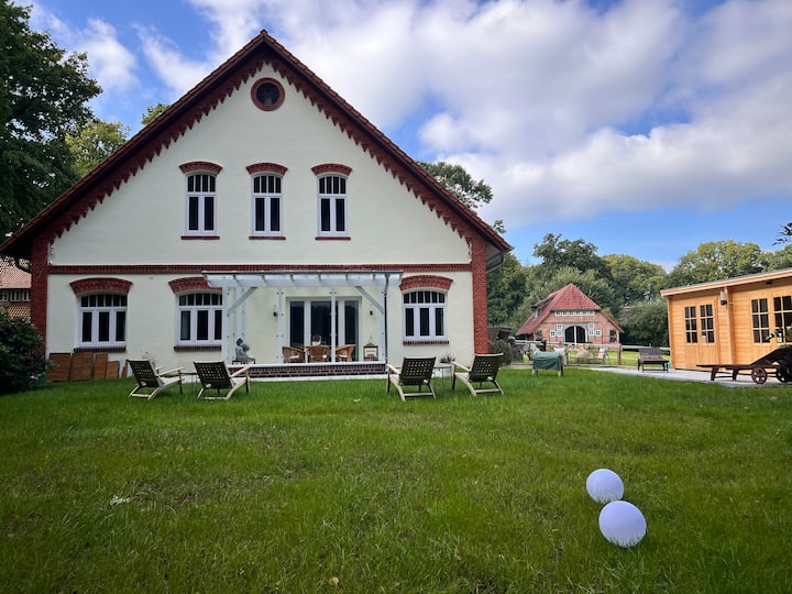 Idyllisches Landhaus Mit Garten Und Sauna. - Allemagne