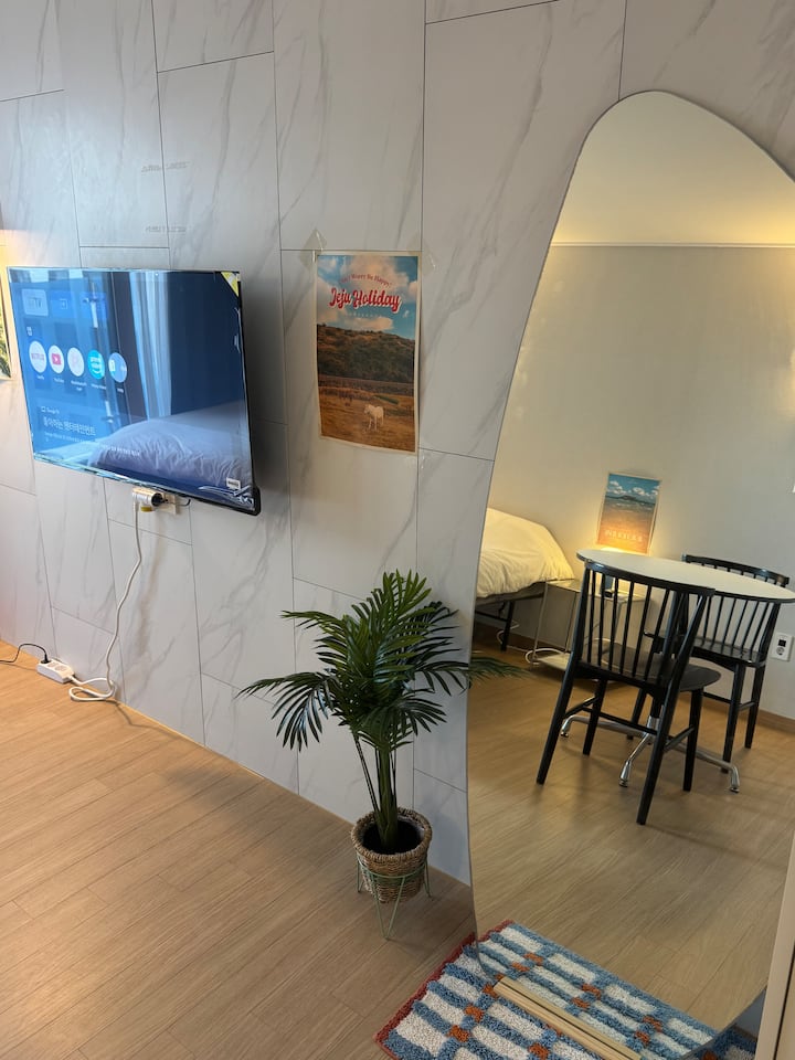 <토이스테이@5> 공항10분/야외테라스/신라면세점1분 - Jeju-si