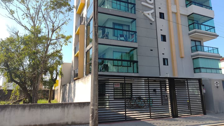 Apartamento Itapoá-sc, Com Melhor Localização. - Itapoá
