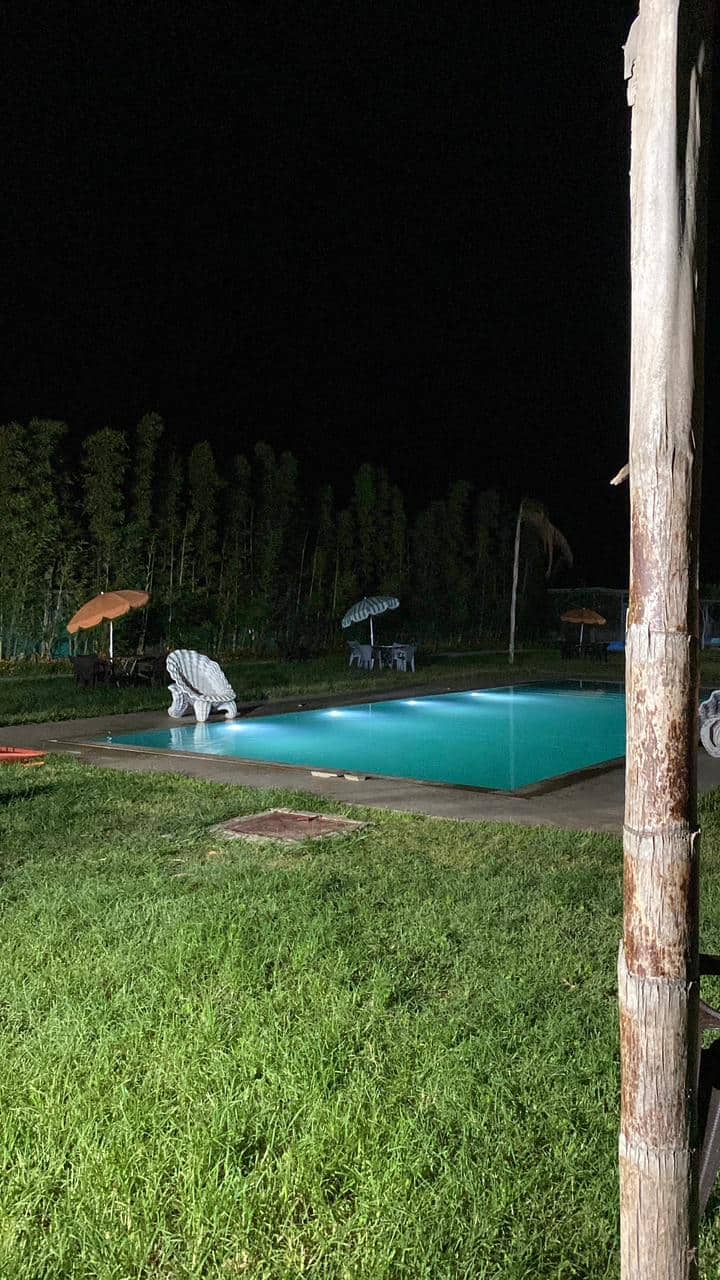 مزرعه بمسبح خاص و حيوانات اليفه ومسطحات خضراء وغرف - Morocco