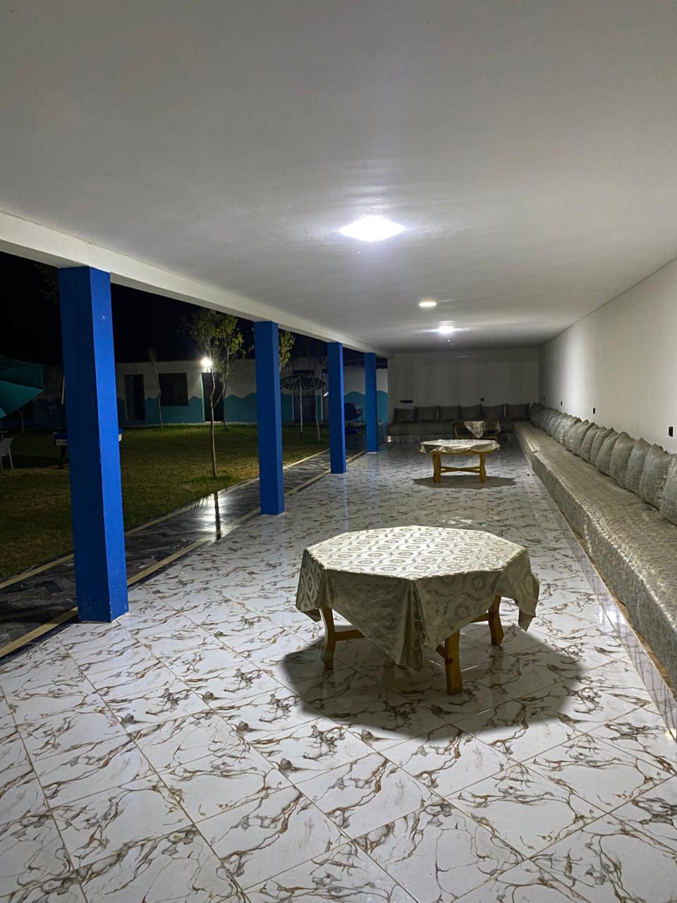 Ferme avec piscine privée, animaux de compagnie, espaces verts et ...