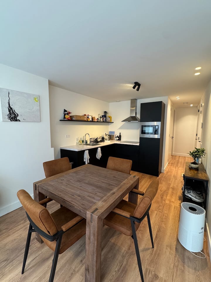 Private Apartment In Vibrant Neighborhood - Amsterdam