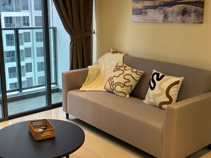3br Puchong | Pool | Netflix & Parking | Coway W/f - Subang Jaya