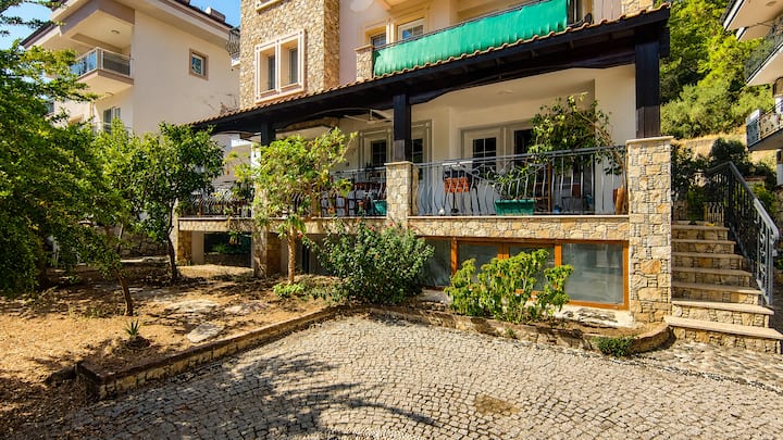 Huzurlu Bahçe Katı • ŞEhre Yakın, Doğayla İç İçE - Çalış Beach