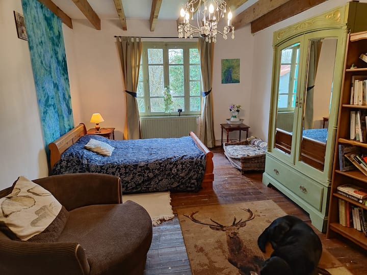 Pet Friendly. 3 Bedroom Farmhouse. - Saint-Maixent-l'École