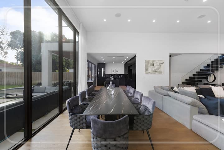 Design District, Luxury Home, Pool, Billiards, Bbq - Miami, FL