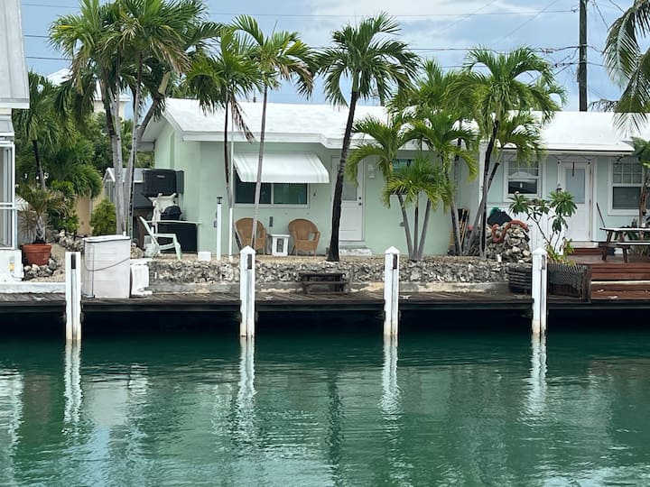 Sandy Shores Hideaway - Marathon, FL