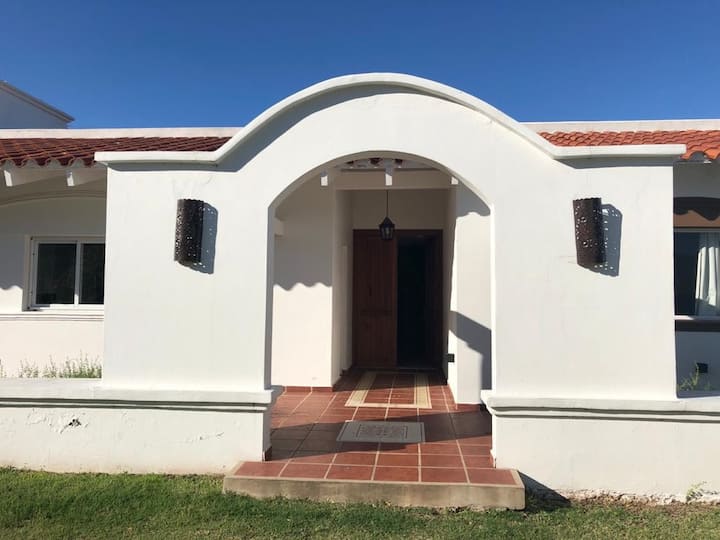 Casa En Potrerillo De Larreta. Vistas Mágicas - Alta Gracia