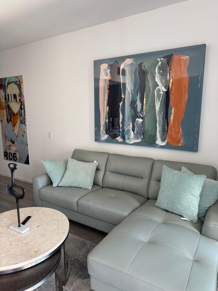 Positive Aura, “Modern Chic, With Tulum Vibes “. - Miami