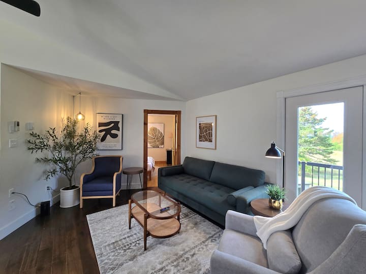 Highland House | Wolfville Wine Country | Sleeps 8 - Wolfville