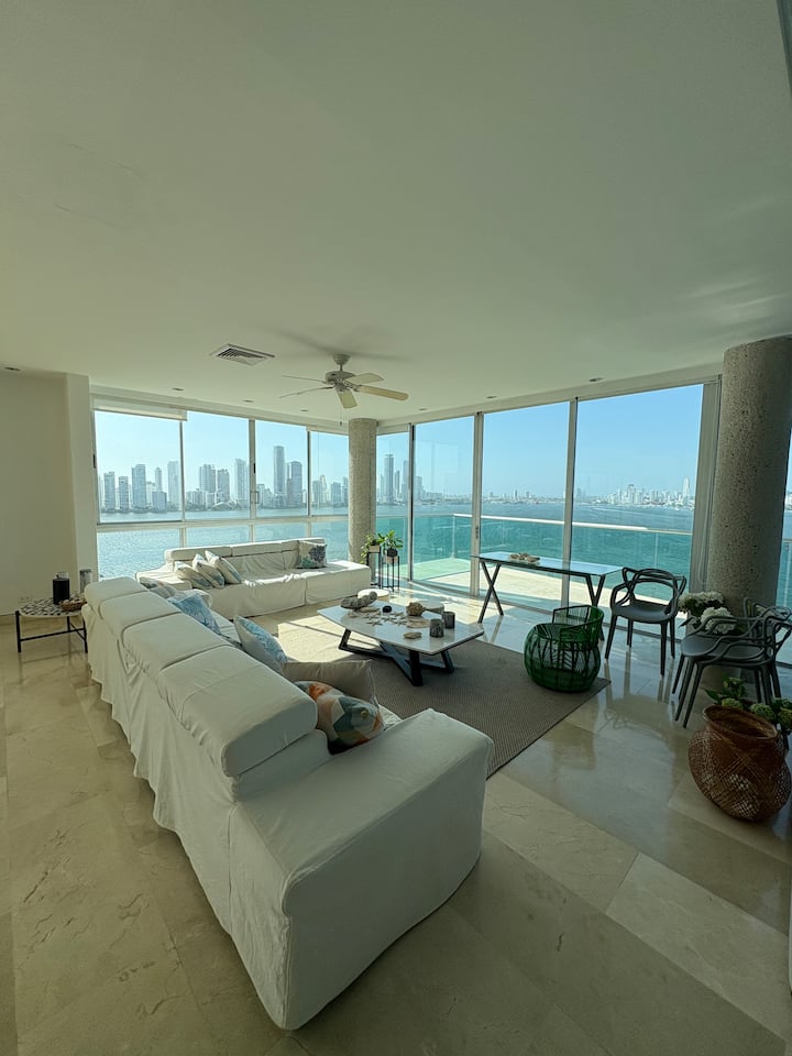 Apartamento En Castillogrande Con Vista Al Mar - Cartagena, Colombia