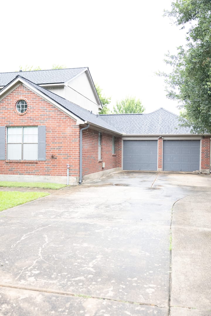 Cozy Treat - League City, TX