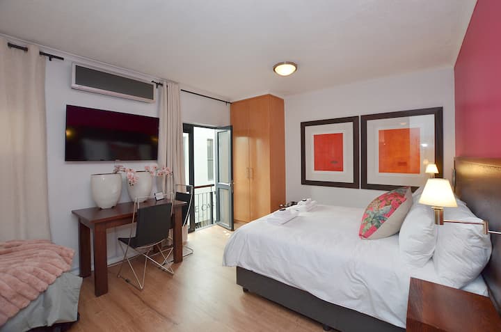 The Sleep Easy On Church St Central Stellenbosch - Stellenbosch