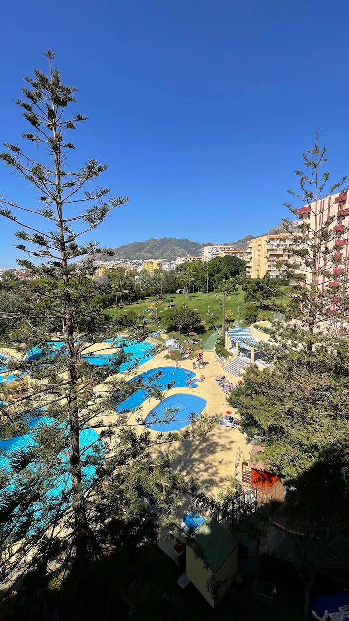 Costasol Piscinas Abiertas Todo El Año, Recp 24 H - Benalmádena