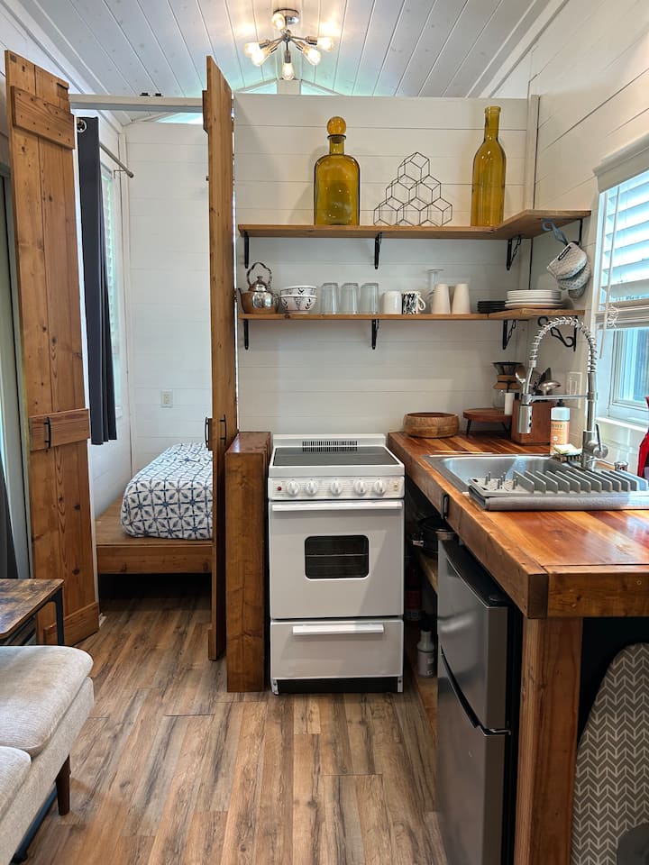 Newnan’s Lake Tiny House-10min To Uf - Gainesville, FL