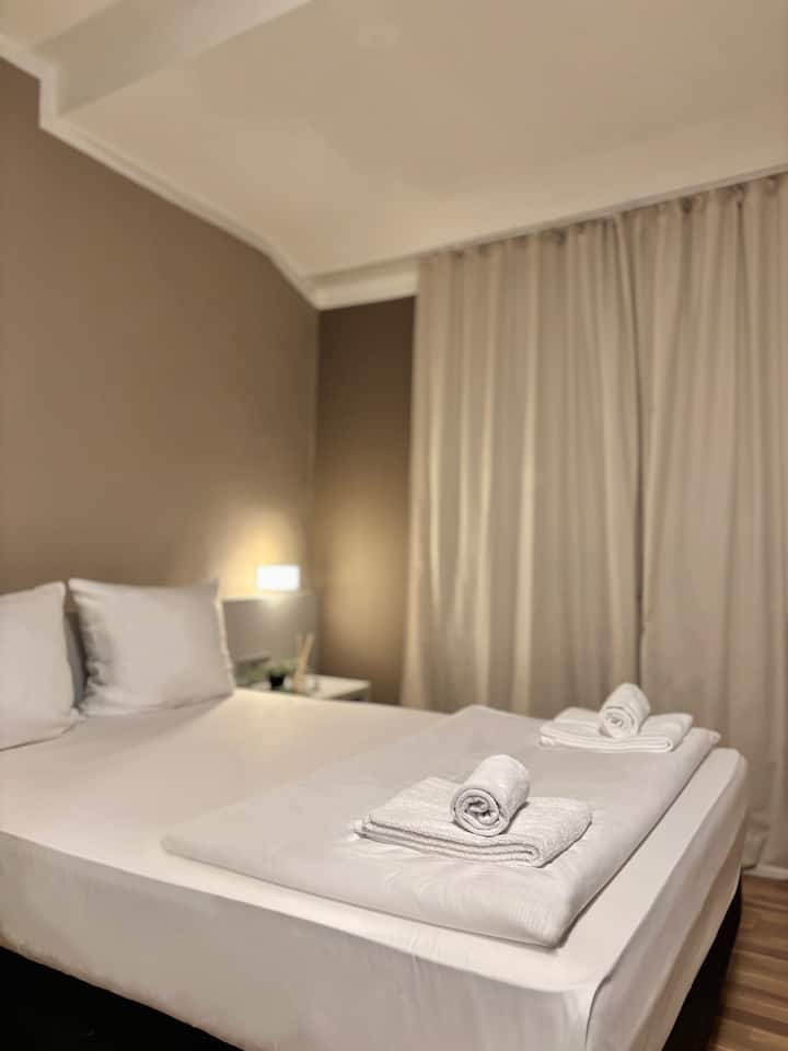 Doppelzimmer – Citylage Frankfurt - Frankfurt