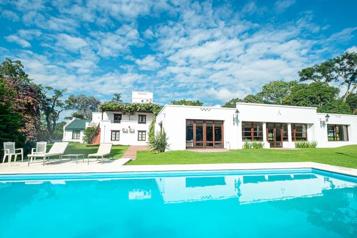 Escapada Romántica | San Lorenzo + Hotel Colonial - Salta