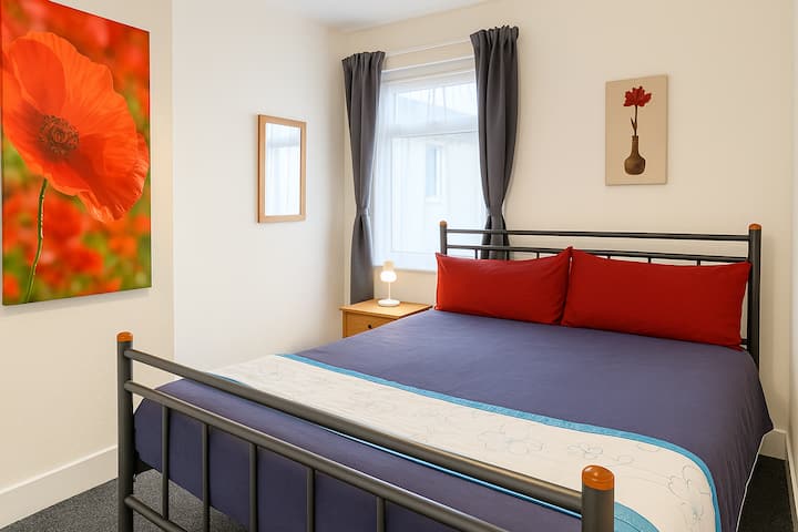 1 Bed Service Accommodation- Contractor Ready - Southend-on-Sea