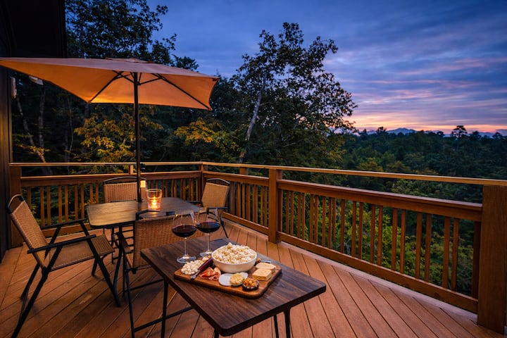 Wild Rose Cottage - In Rumbling Bald - Lake Lure - Lake Lure, NC