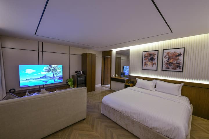 استديو واسع فاخر بدخول ذاتي - 12c1 - Riyadh