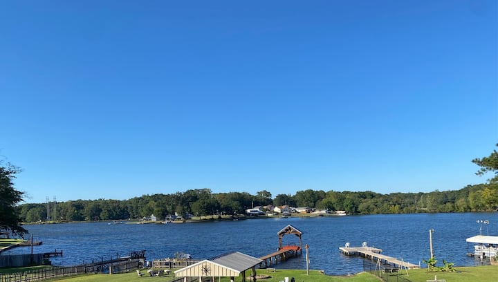 Lakeside Serenity - Villa Rica, GA