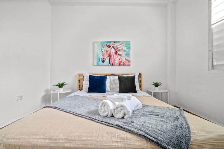 Puerto Rico Scape 2bd - San Juan Home - Near Beach - San Juan