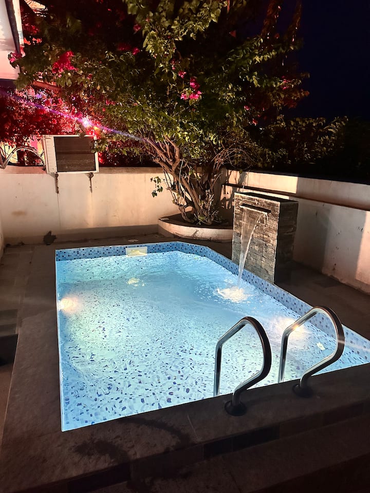 Beach Villa @ Serenity Beach W/h Pool & Breakfast - Puducherry