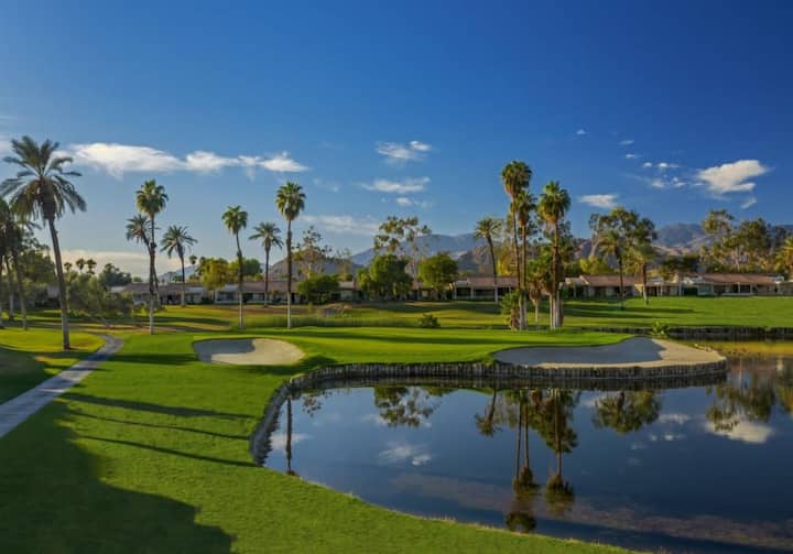 Golf & Pickleball Paradise – 2br Retreat W/ Pool - Palm Desert, CA