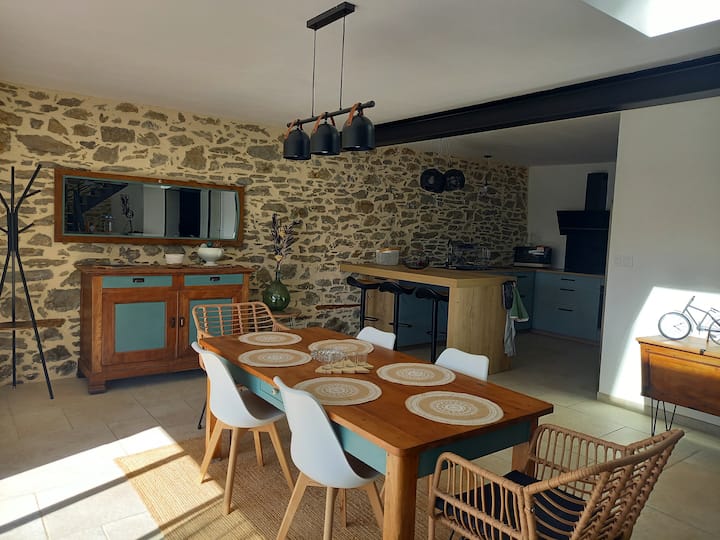 Maison De Campagne Rénovée,  Chaleureuse Et Cosy - Eymoutiers