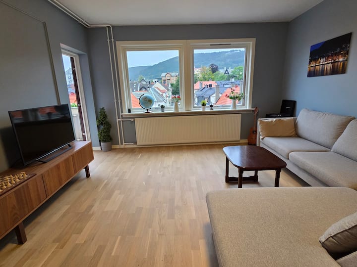 Leilighet Med Balkong Og Flott Utsikt - Bergen