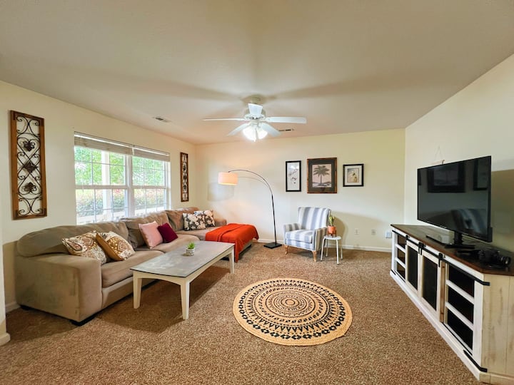 4b2.5b Spacious•peaceful Haven•extended Stays - Greer, SC
