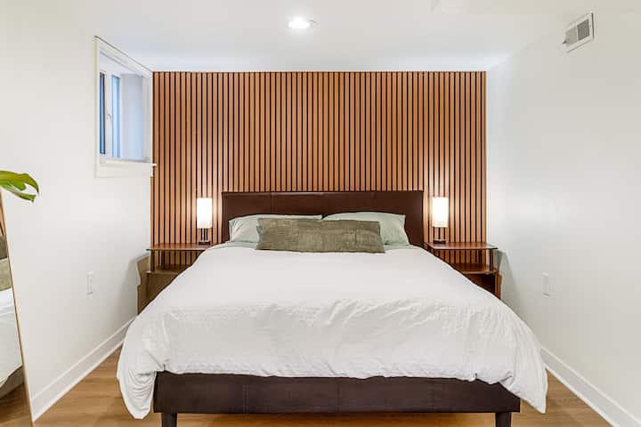 Wallingford Retreat: Steps To Shops, Cafés & Parks - Seattle, WA