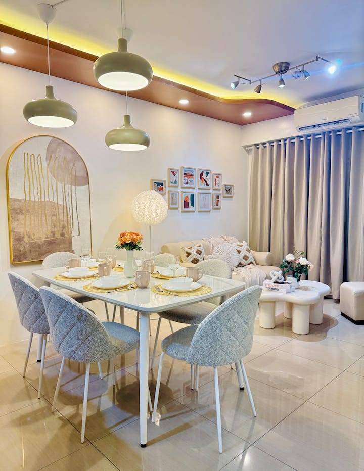 2-br Luxurious Suite Moa | 65" Tv Karaoke & Games - Manille