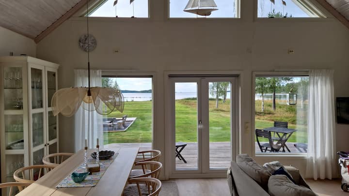 Mysigt Hus Med Bastu Vid Havet - Suède