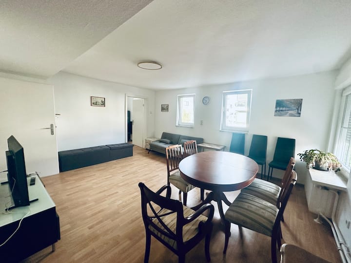 Geräumige 4-zimmerwohnung Mit Terrasse Und Garten - Karben
