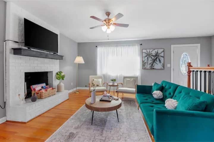 Vibrant Home W/ Game Room - Capitol, Fsu, & Famu - Tallahassee, FL