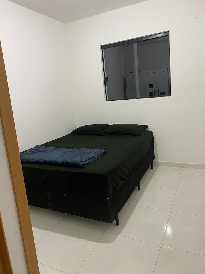 Aluguel De Quarto Em Campo De Santana. - Araucária