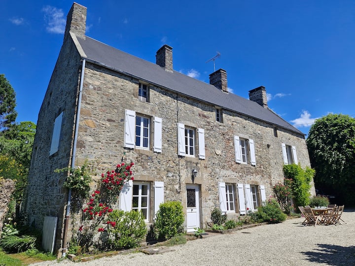 Grande Maison Familiale Proche Plage Et Centre - Gouville-sur-Mer