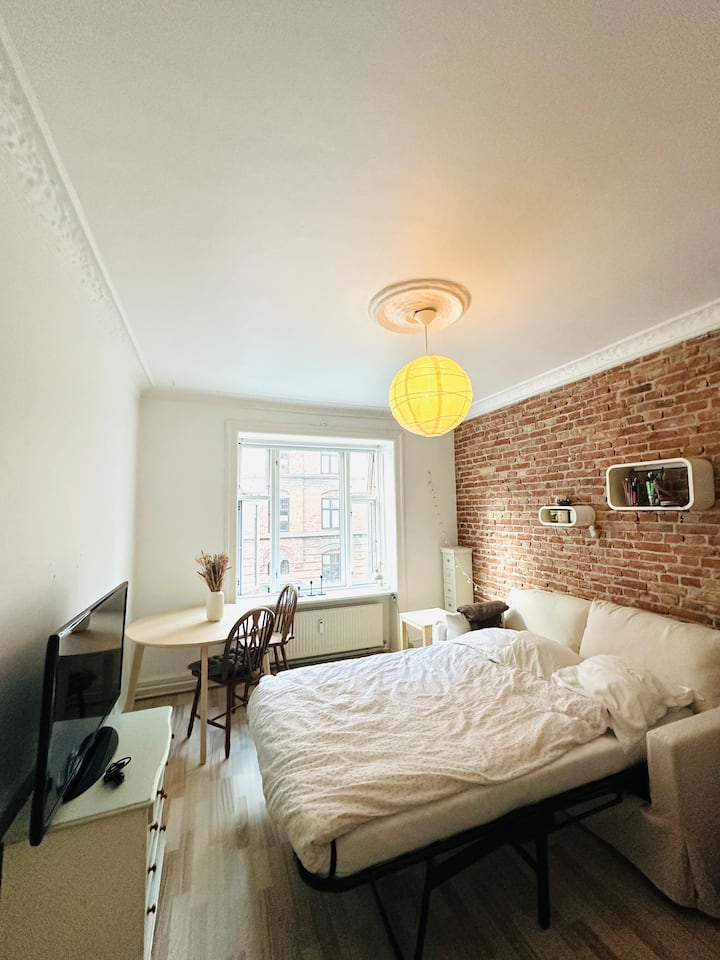 Cozy, Cute And Small Apartment, Perfect Located - Copenhague