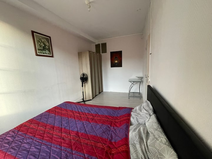 Appartement Rustique ! (3 Personnes Maximum) [B] - Gien