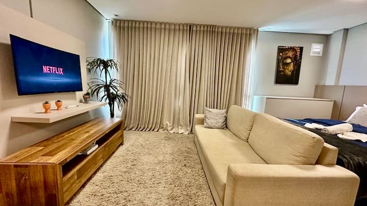 Dna/wifi/tvsmart/ar-condicionado/ Piscina/academia - Goiânia